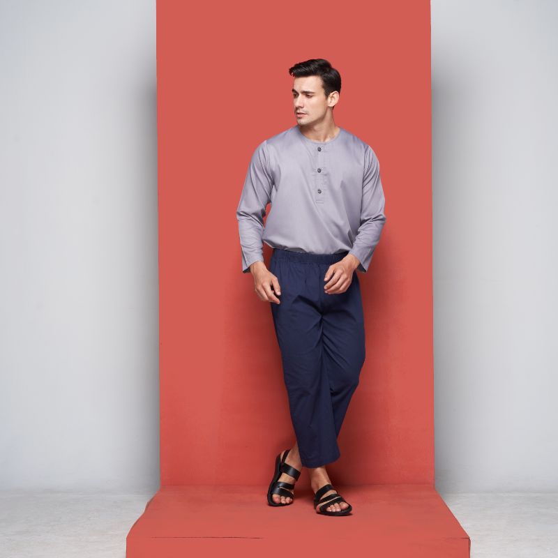 15 Rekomendasi Celana Sirwal Pria Adem dan Nyaman Bisa Dukung OOTD mu!