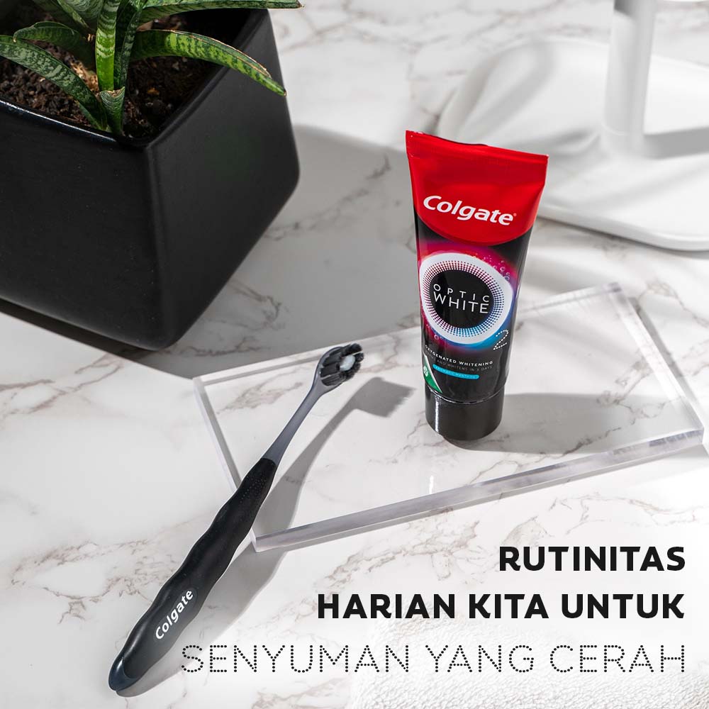 Promo Colgate Optic White O2 Aromatic Menthol Toothpaste [85g] Diskon ...