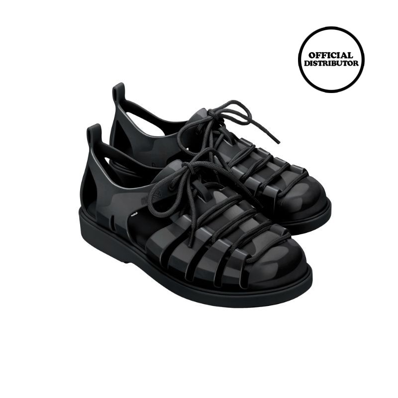 Pakai Model Sendal yang Sesuai sama Pakaian biar Fashionable - Blibli ...