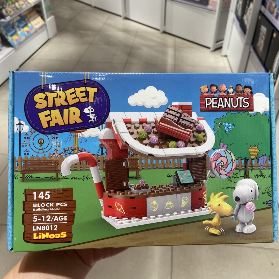 Jual Kkv Linoos Snoopy Street Fair Brick Mirip Lego Market Candy House ...