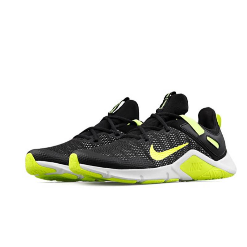 Jual NIKE Men Training Legend Essential Sepatu Training Pria [CD0443 ...