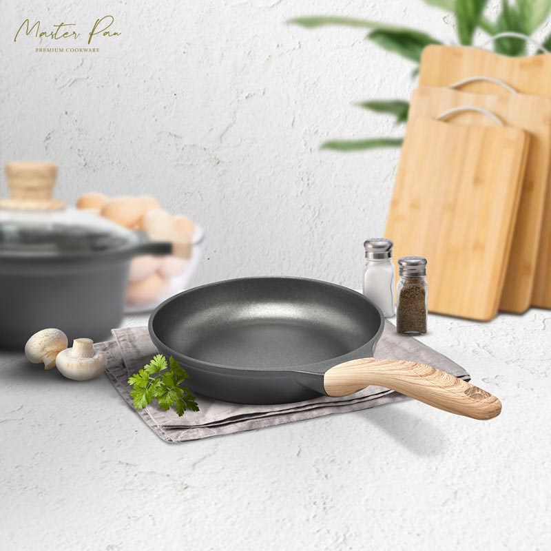 Jual Master Pan Ultimate Frypan [24 cm] di Seller Master Pan By Blibli ...