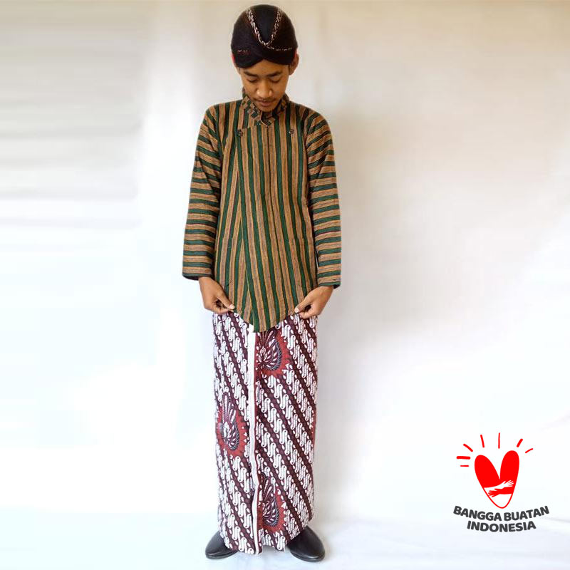 Jual Surjan Lurik Pria Warna Hijau Setelan Jarik Blangkon Di Seller ...
