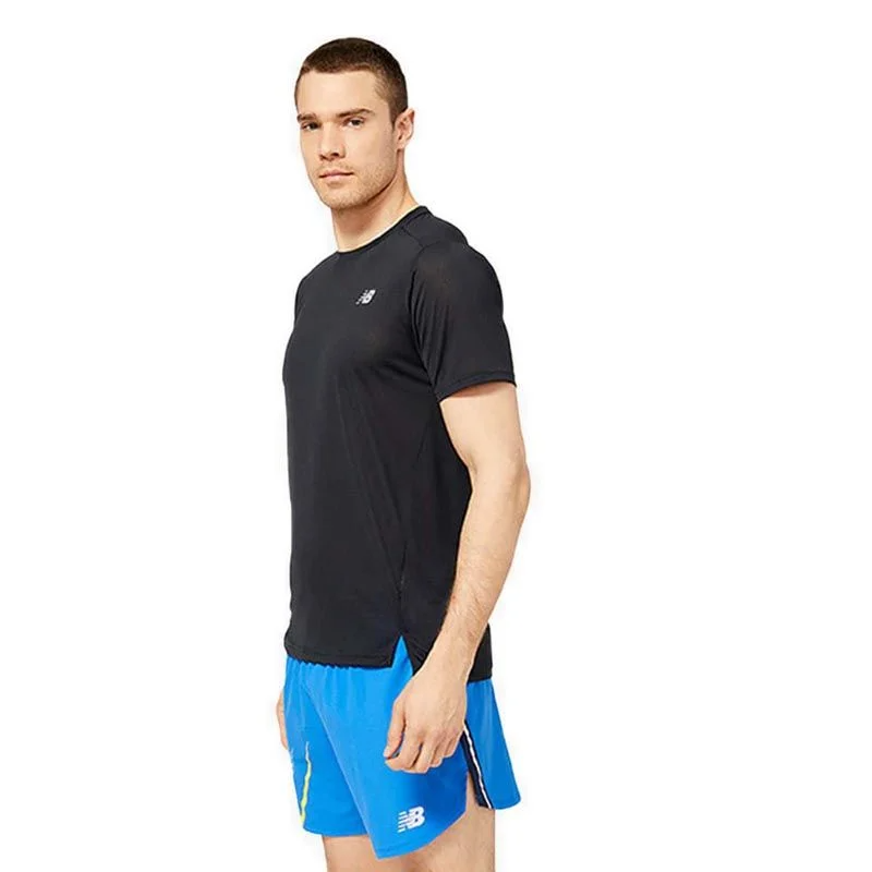 Promo New Balance Men Accelerate Short Sleeve Kaos Olahraga Pria [newamt23222b] - S Black Diskon ...