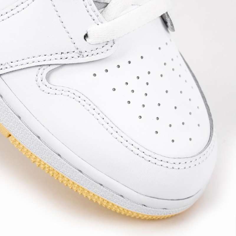 Jual Nike Air Jordan 1 Mid Paint Drip GS (100% Authentic) - 36.5 di ...