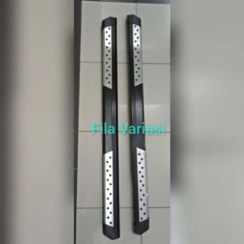 Promo Foot Step Samping Bintik Injakan Samping Mobil Toyota Rush Lama ...