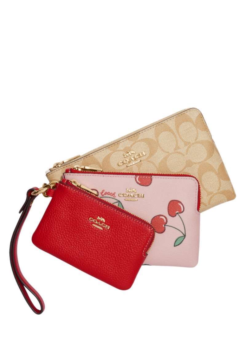 Promo COACH Corner Zip Trio In Signature Canvas And Heart Cherry Print ...