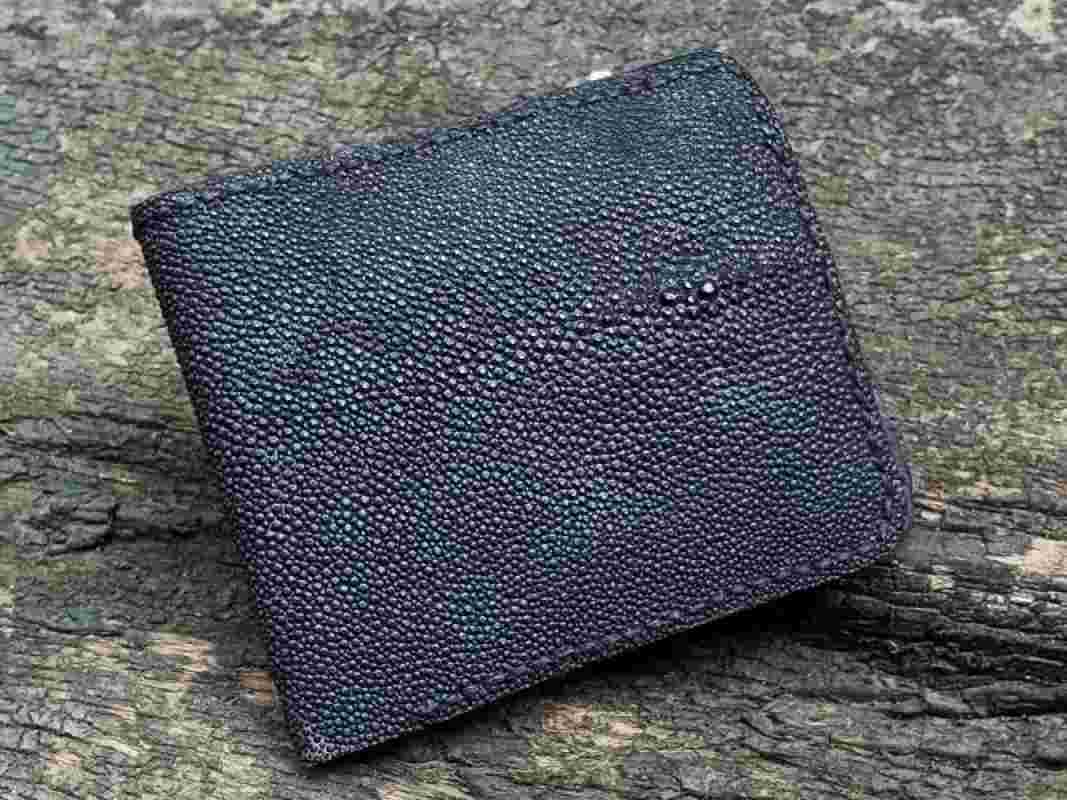 Jual Dompet Pria Kulit Asli Ikan Pari Handmade Warna Hitam Di Seller ...