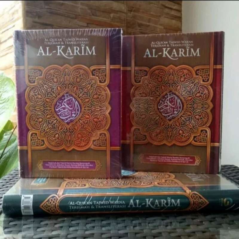 Promo Alquran Tajwid Al Karim A4 Alquran Al Karim Terjemah Dan Latin Diskon 23% di Seller SHOKA ...