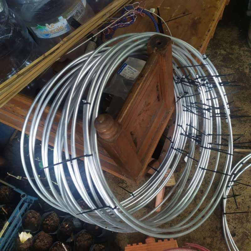 Jual Tiang Rambatan Tanaman Anggur Tabulampot Alumunium 150cm Di Seller ...