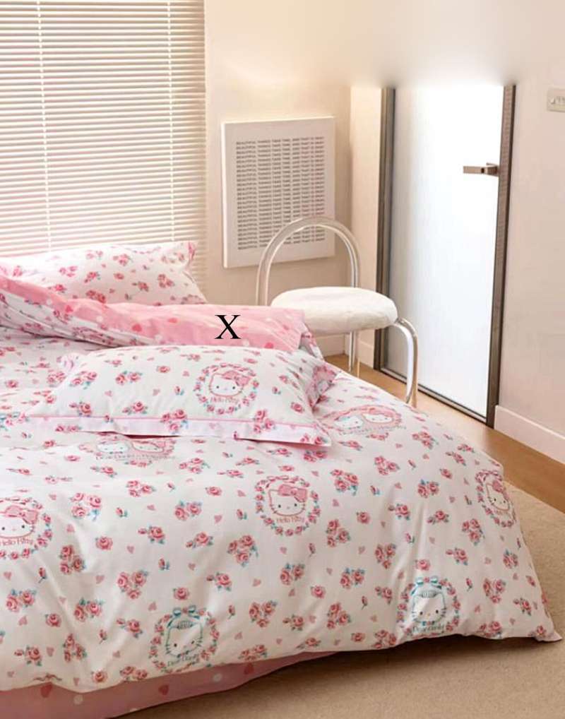 Promo Sprei Set Satin Hello Kitty Cute / Hello Kitty Diamond / Hello ...