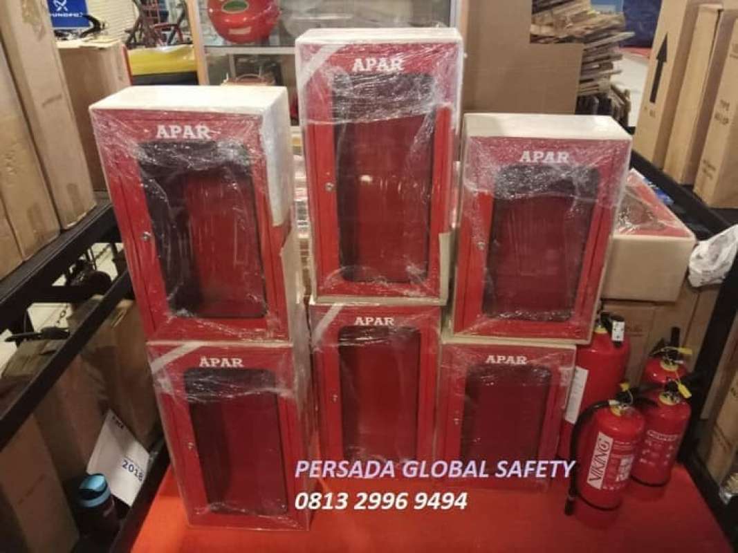 Promo BOX APAR PEMADAM API SAFETY 3.5 KG UNTUK 2 APAR Diskon 23% di Seller Indah Purnama Store ...