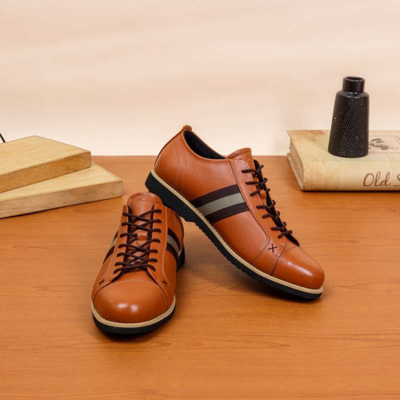 Sepatu Bally Asli Original - Harga Terbaru Mei 2024 | Blibli
