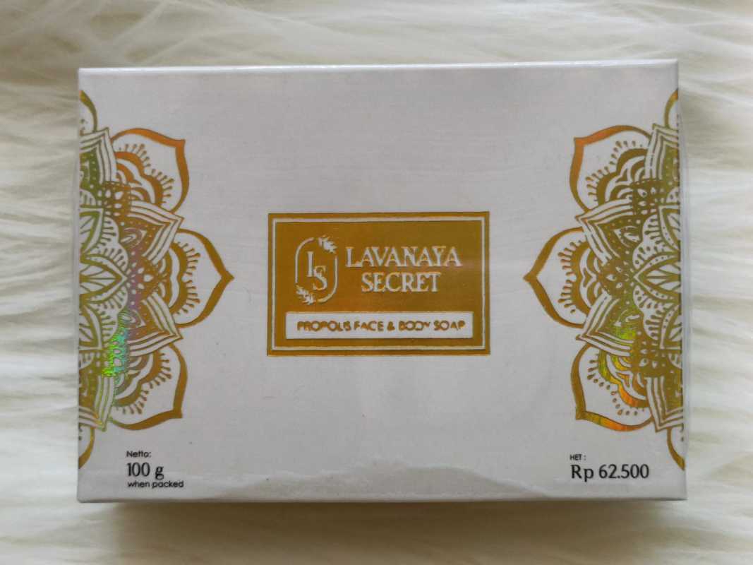 Jual Lavanaya Secret Face & Body Soap Lvn Collagen Propolis Honey Sabun Bar Original - Propolis ...