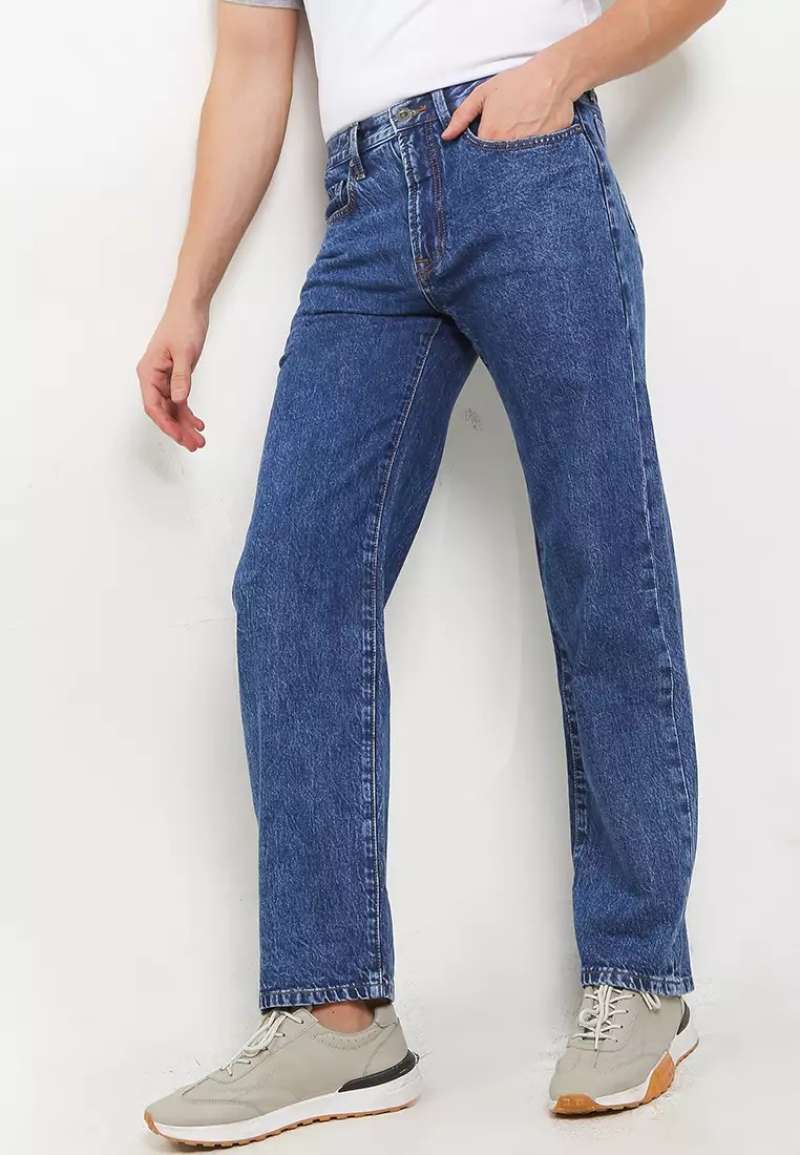 Promo Giordano Men's Essential Jeans Seasonal Fit - Dark Blue Acid Wash ...