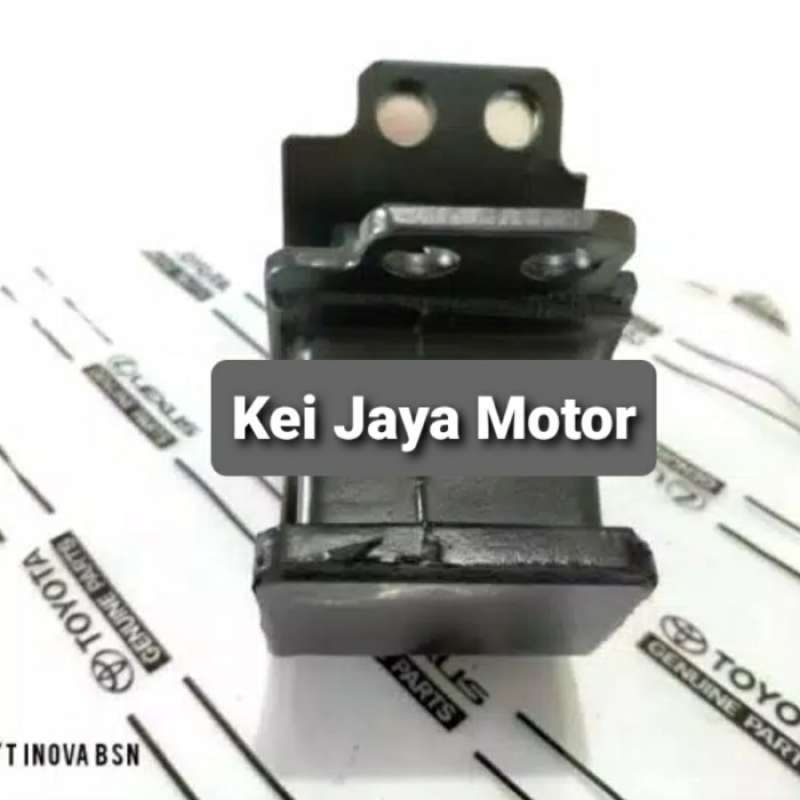 Promo Pangkon Dudukan / Trans Mounting Transmisi Innova Bensin Diskon ...