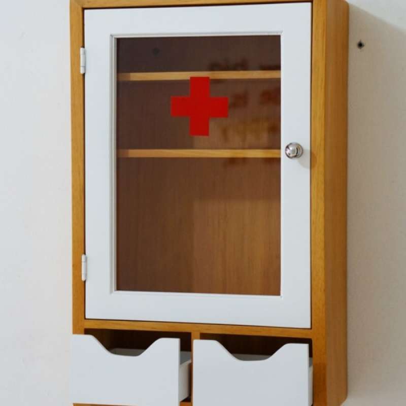 Promo First Aid Box Kotak Obat Kayu Diskon 33% Di Seller Lucky_vania ...