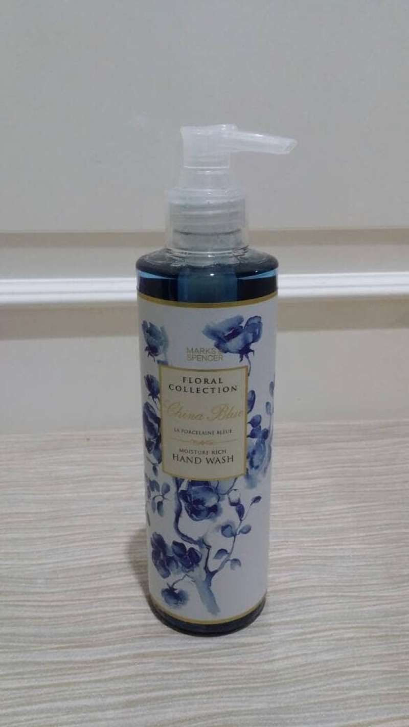 Jual Marks & Spencer Hand Wash / Sabun Cuci Tangan - China Blue di ...