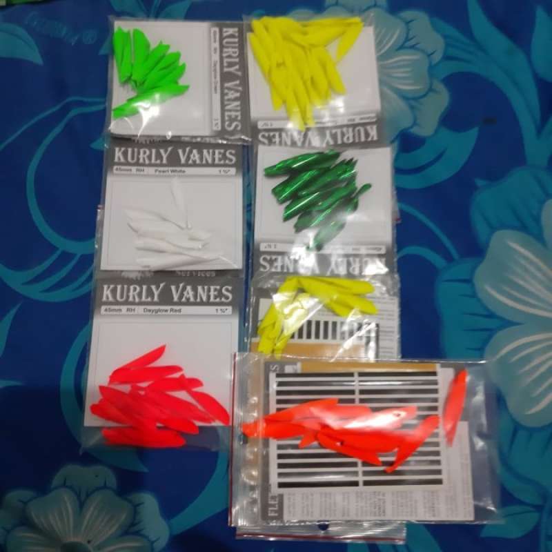 Promo Spin Wing Vanes Spinwing Vanes Kurly Vanes Tipe Dayglow - Putih ... Promo Spin Wing Vanes Spinwing Vanes Kurly Vanes Tipe Dayglow - Putih ...