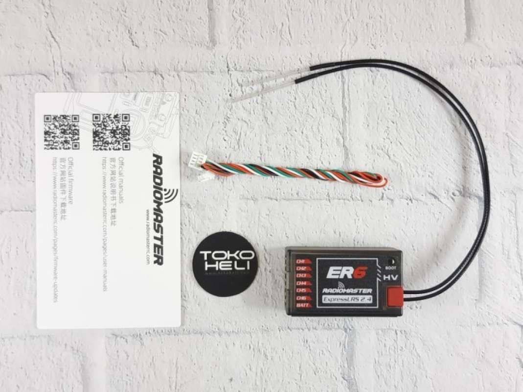 Promo Radiomaster ER6 2.4GHz ELRS PWM Receiver 6CH Telemetry RX Diskon ...