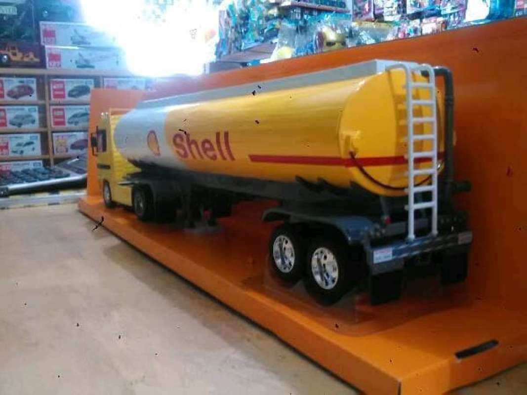 Promo DIECAST TRUCK TANKI MERCEDES BENZ ACTROS - MINIATUR TRUK TANGKI ...