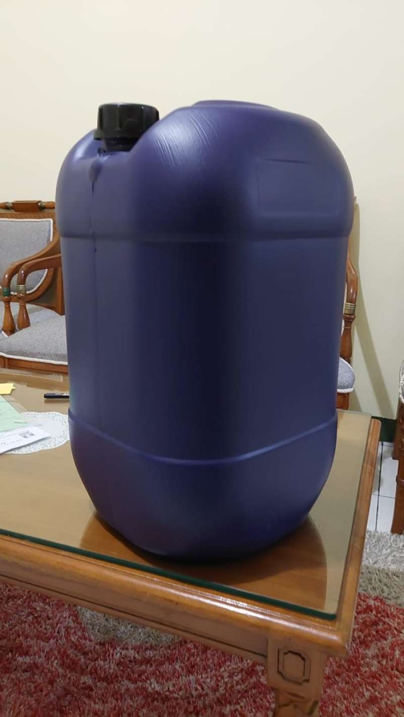 Promo Jerrycan Baru 20 25 30 Liter L Jirigen Plastik Drigen Jerigen ...