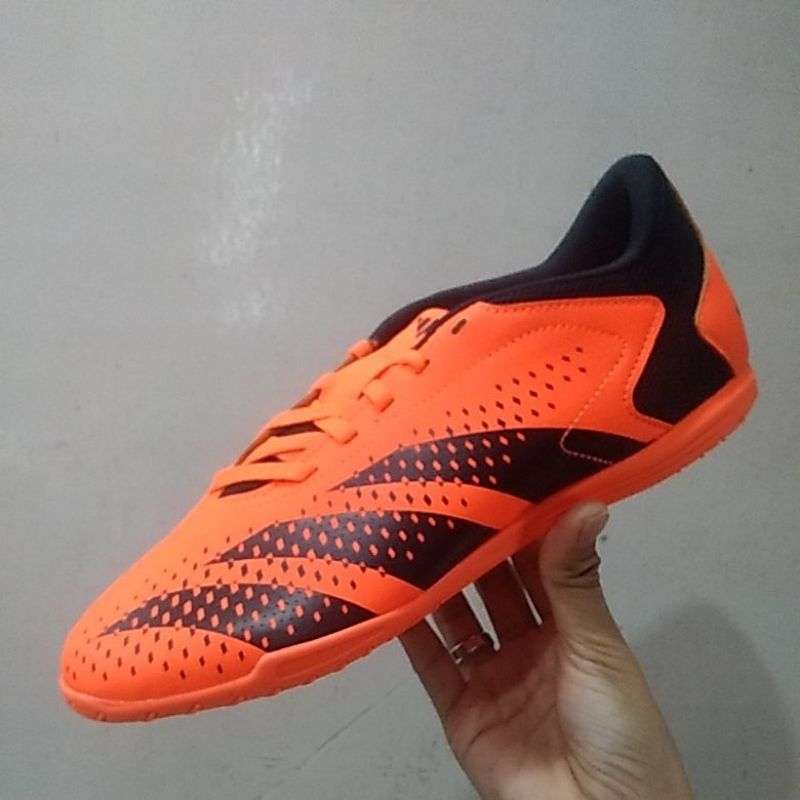 Jual Adidas Sepatu futsal Predator Accuracy.4 IN SALA Original !! - 8.5 ...