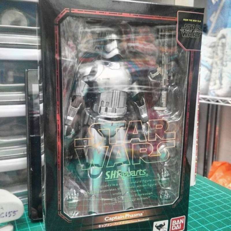 Promo Shf Captain Phasma Japan Ver Diskon 23% Di Seller Qairina Store - Cengkareng Barat, Kota ...