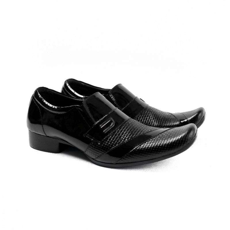 Promo Wolf Big Size 38-48 - Sepatu Pantofel Pria Kulit Model Slip On ...