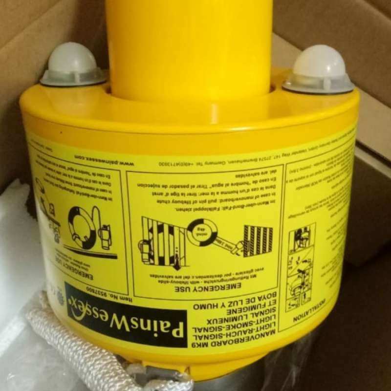 Promo Man Overboard Mob Painswes Bracket/ Smoke Signal Light Diskon 50% ...