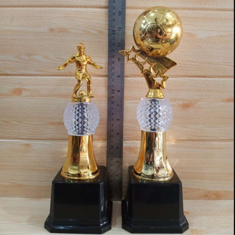 Promo Piala Bola Futsal Best Player Top Score B Kristal Box Kecil ...