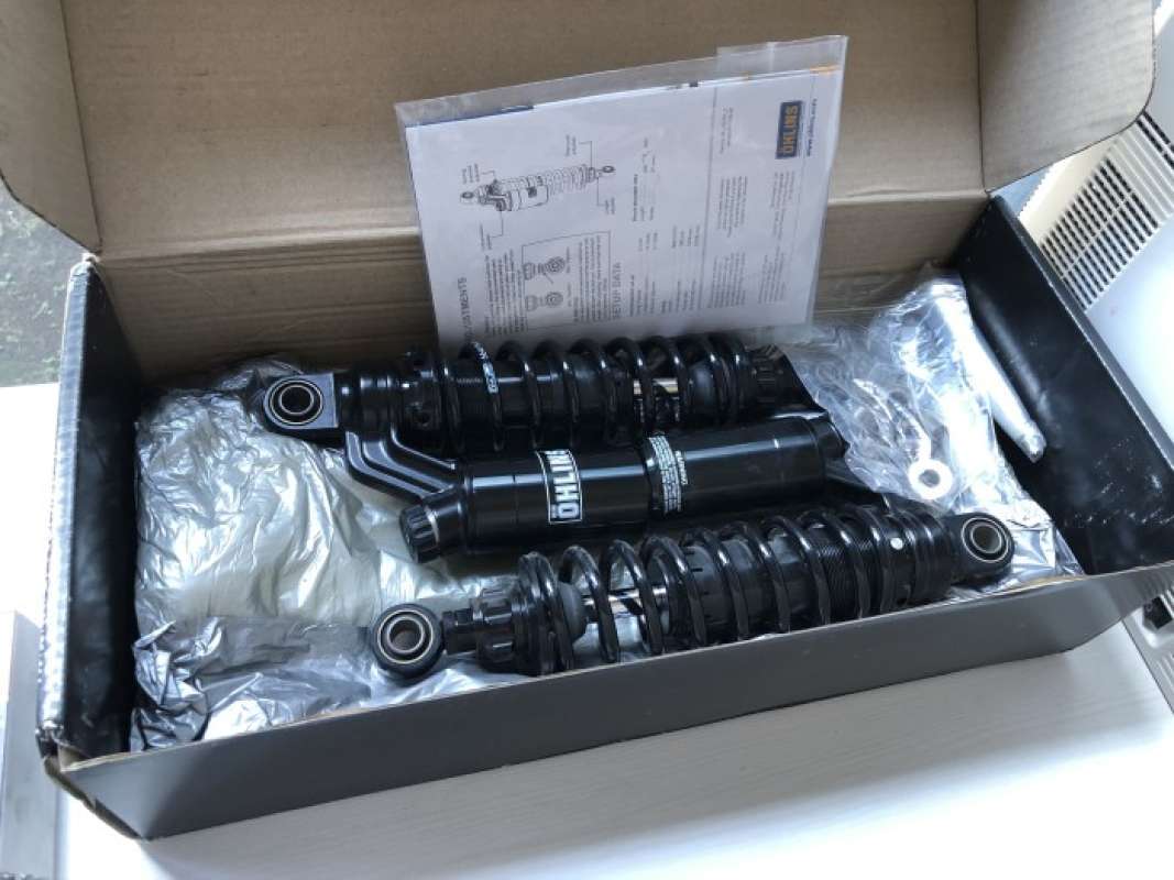 Jual Shock Breaker Ohlins 752 Black Line - Harley Davidson Sportster Di ...