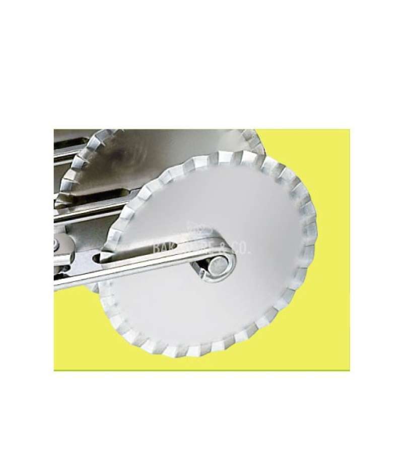 Jual Expanding Pastry Cutter 5 Double Wheels - Korea Di Seller Doujin ...