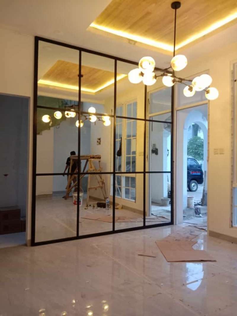 Jual Kaca Cermin Dinding+list Alumunium Mulia Cermin Di Seller Up ...