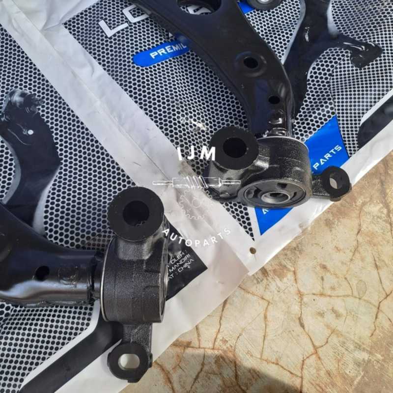 Jual Lower Arm Sayap Ball Joint Mazda Cx5 Cx-5 2012 - 2016 Trivindo ...