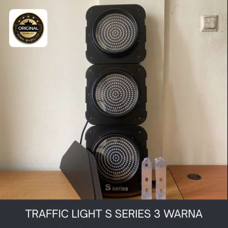 Jual Lampu Jalan Lalu Lintas Traffic Light Led S Series 3 Warna Di ...