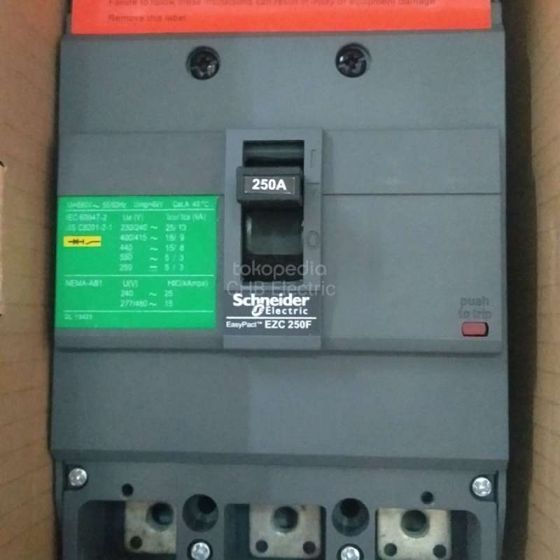 Jual Mccb Schneider Ezc250f 3p 18ka 125a 160a 200a 225a 250a - 160 Amper Di Seller Yama ...