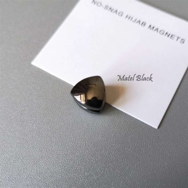 Jual Pin Hijab Magnet Segitiga Pengganti Jarum Peniti Magnetic - Hitam ...
