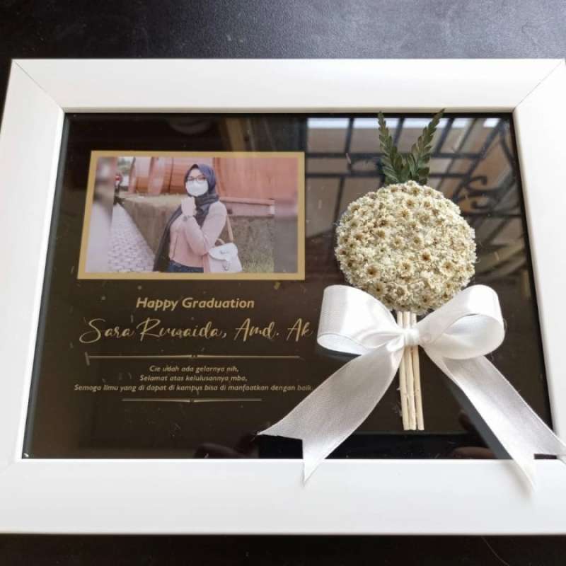 Promo Diskon Flower In Frame, Kado Bunga Unik Untuk Ultah,wisuda,nikah ...