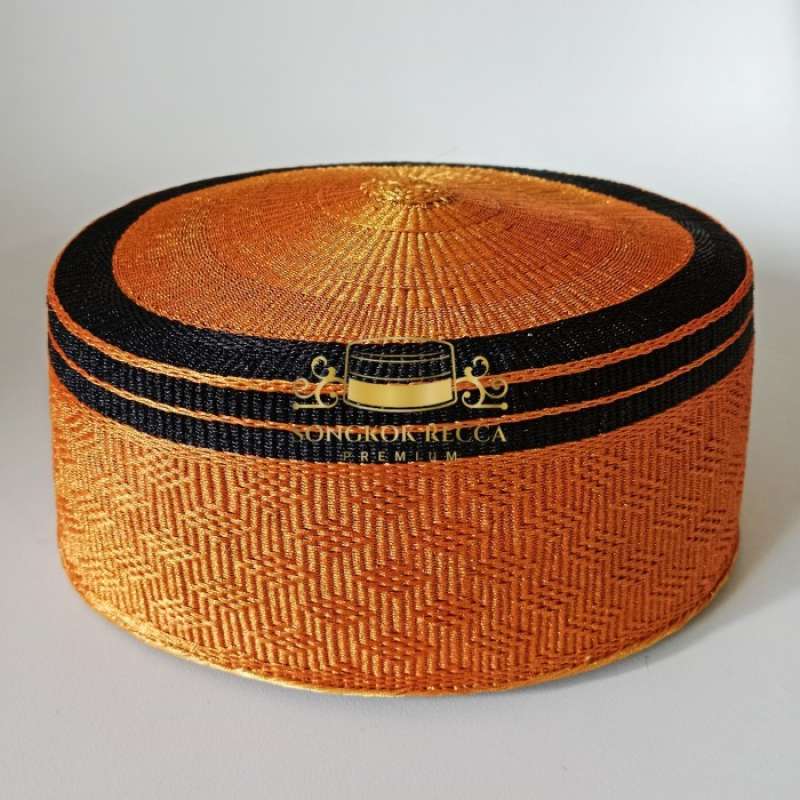 Jual Asli Songkok Recca Bugis Bone Makassar - Khas Rajutan Klasik White ...