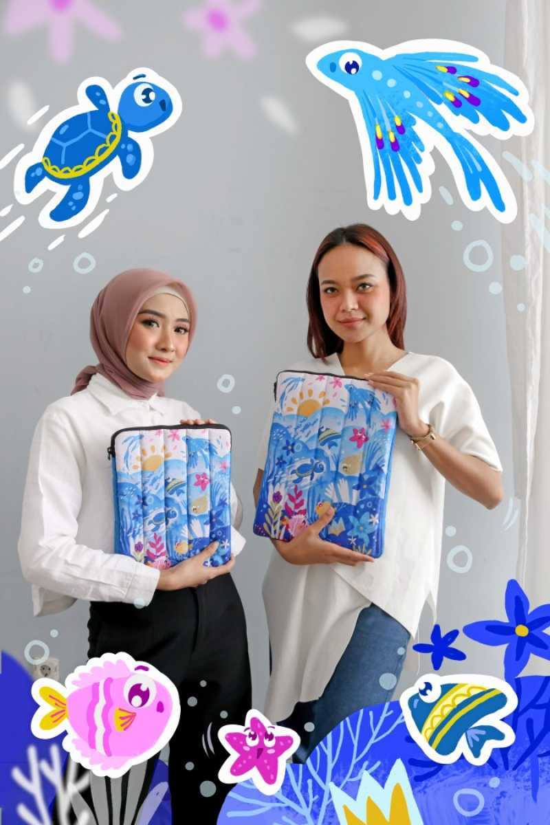 Promo Pluffy Laptop & Tab Sleeve - Tas Pelindung Laptop - Cheche, Tab Diskon 23% Di Seller Mari ...