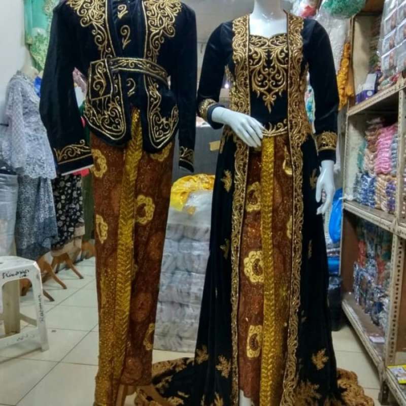 Jual Kebaya Bludru/kebaya Ngunduh Mantu/bludru Pengantin/bludru Hitam ...