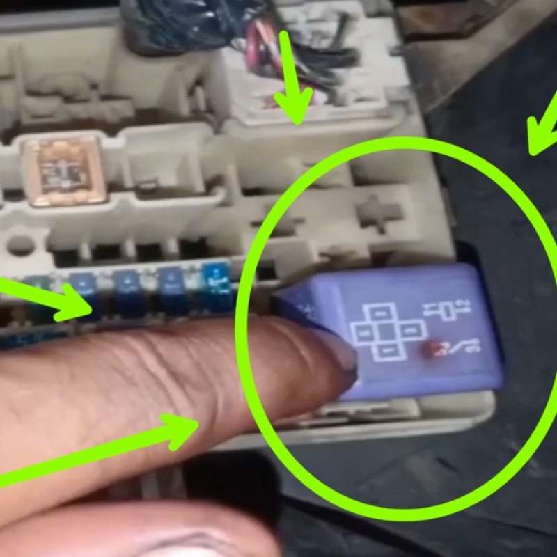 Promo Relay Fuse Box Starter St Biru Toyota Vios Limo Gen 1 2003 2004 ...