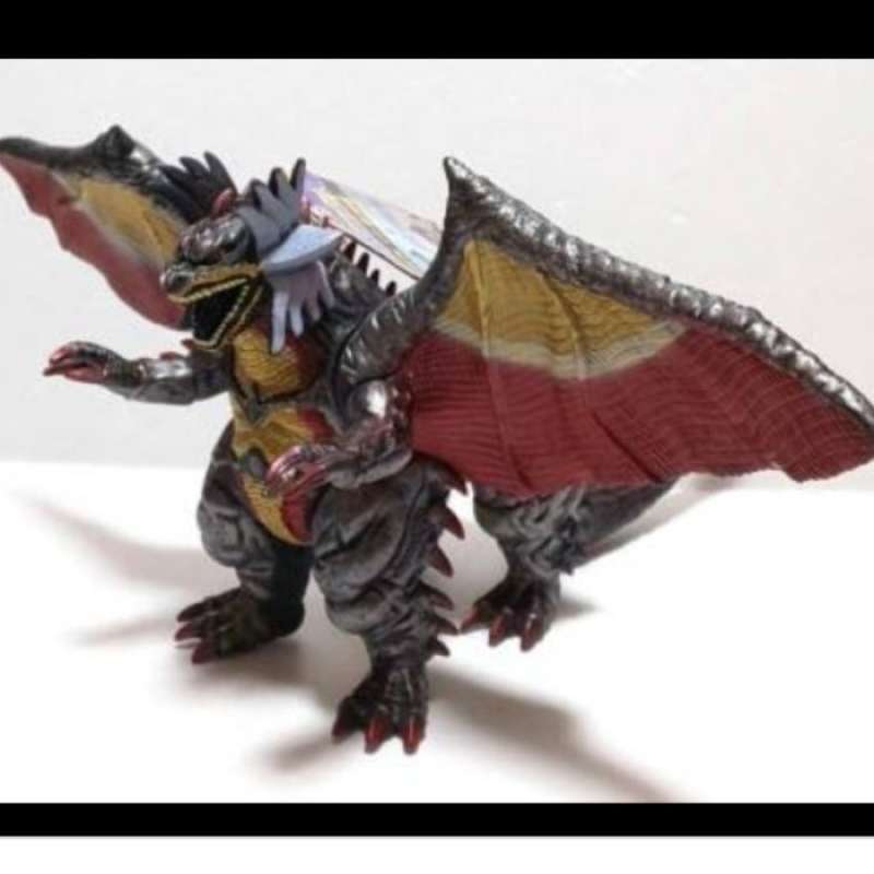 Promo Action Figure Ultraman Monster Gaia Kaiju Figur Mainan Diskon 23% ...