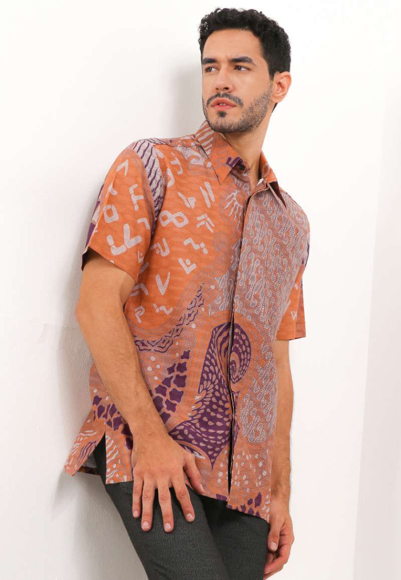 Promo Arjuna Weda Hem Body Fit Batik Aksara Lontara 53a163054 - Orange ...