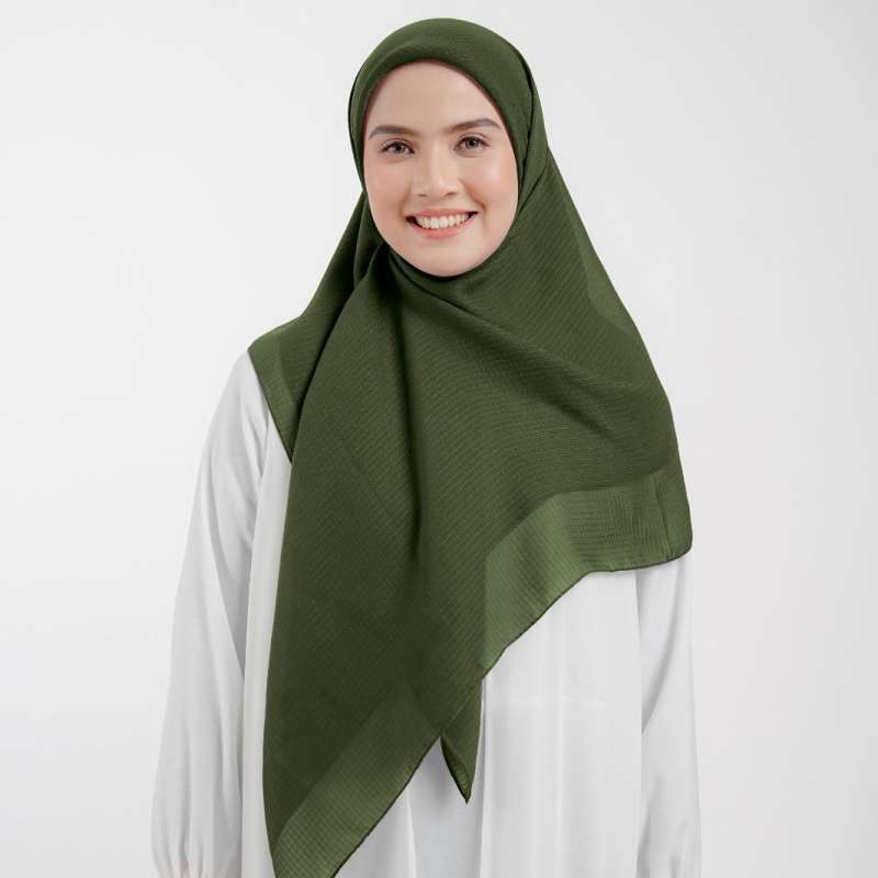 Jual Elzatta Hijab Jilbab Kerudung Scarf Segi Empat Bahan Corn Skin ...