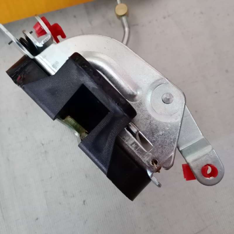 Promo Door Lock Kunci Kancingan Pintu Colt Diesel Fe Ps100 Ps120 Lama ...