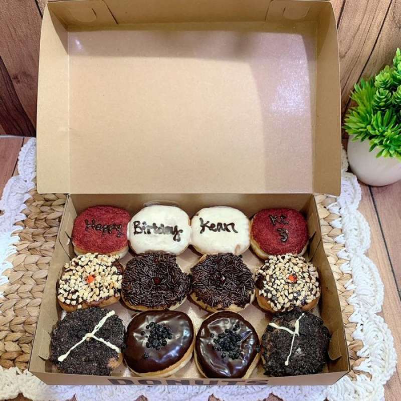 Jual Donat Ultah/donat Ulang Tahun/donat Hias 1lusin Di Seller Consume ...