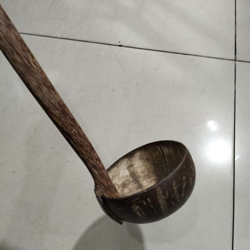 Jual Centong Batok Kelapa / Gayung Batok Kelapa Gagang Kayu Kelapa 43 ...