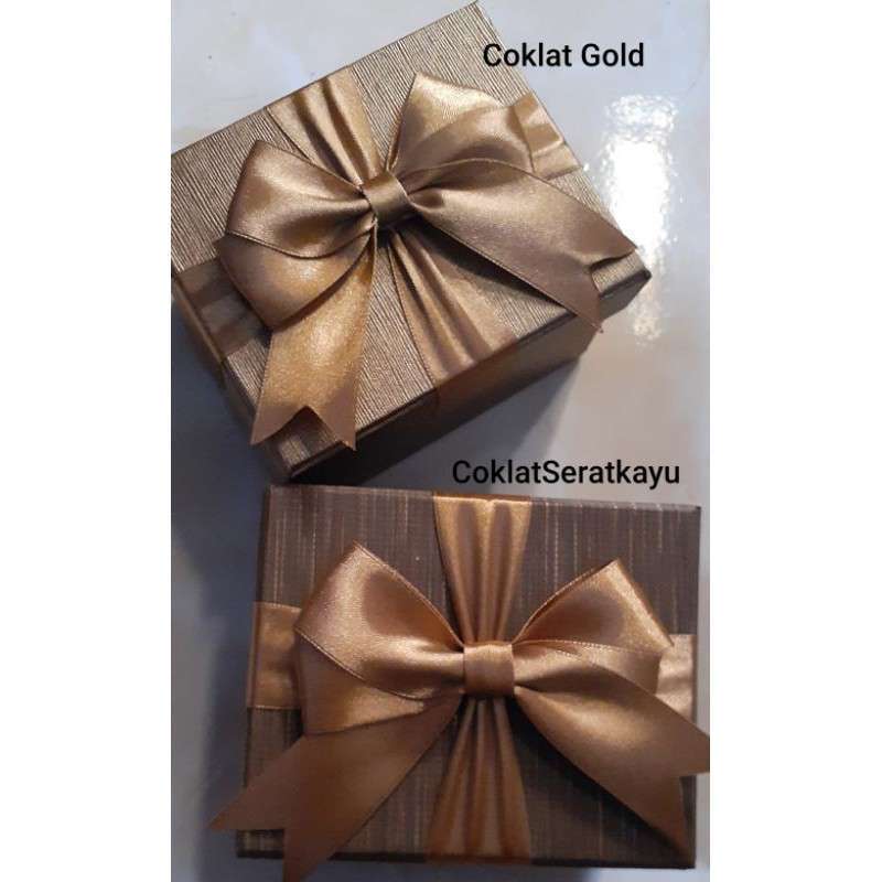 Jual Box Cantik Special Hardbox Kotak Hadiah Hampers Coklat Gold Bisa ...